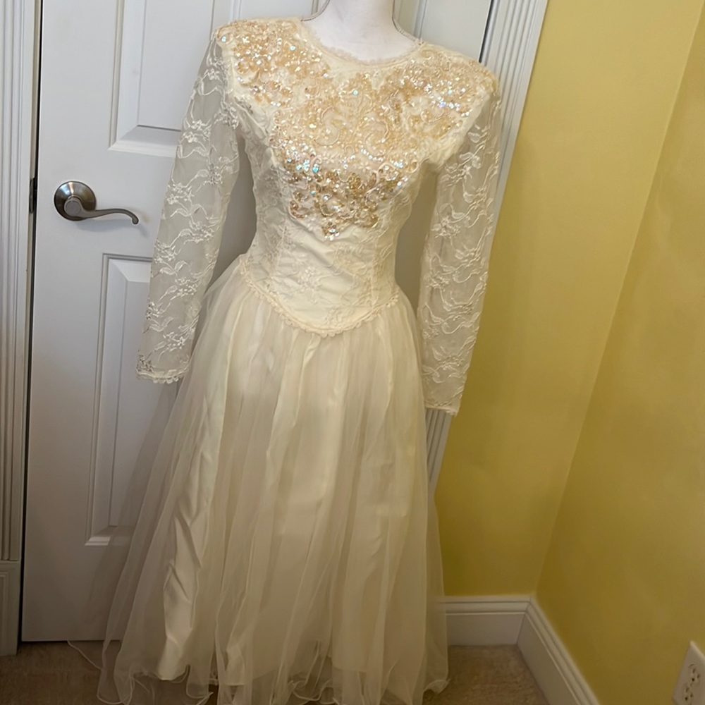 Vintage Wedding Dress Cream Color Size Approximately … - Gem